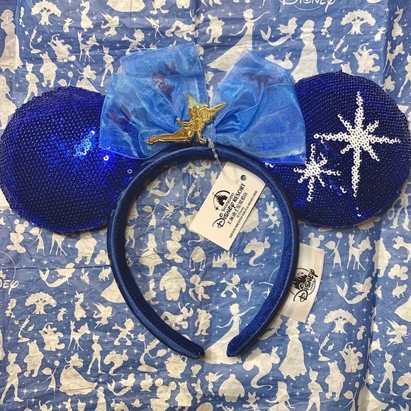 Disney | Accessories | Nwt Disney Parks Shanghai Disneyland Peter Pan ...